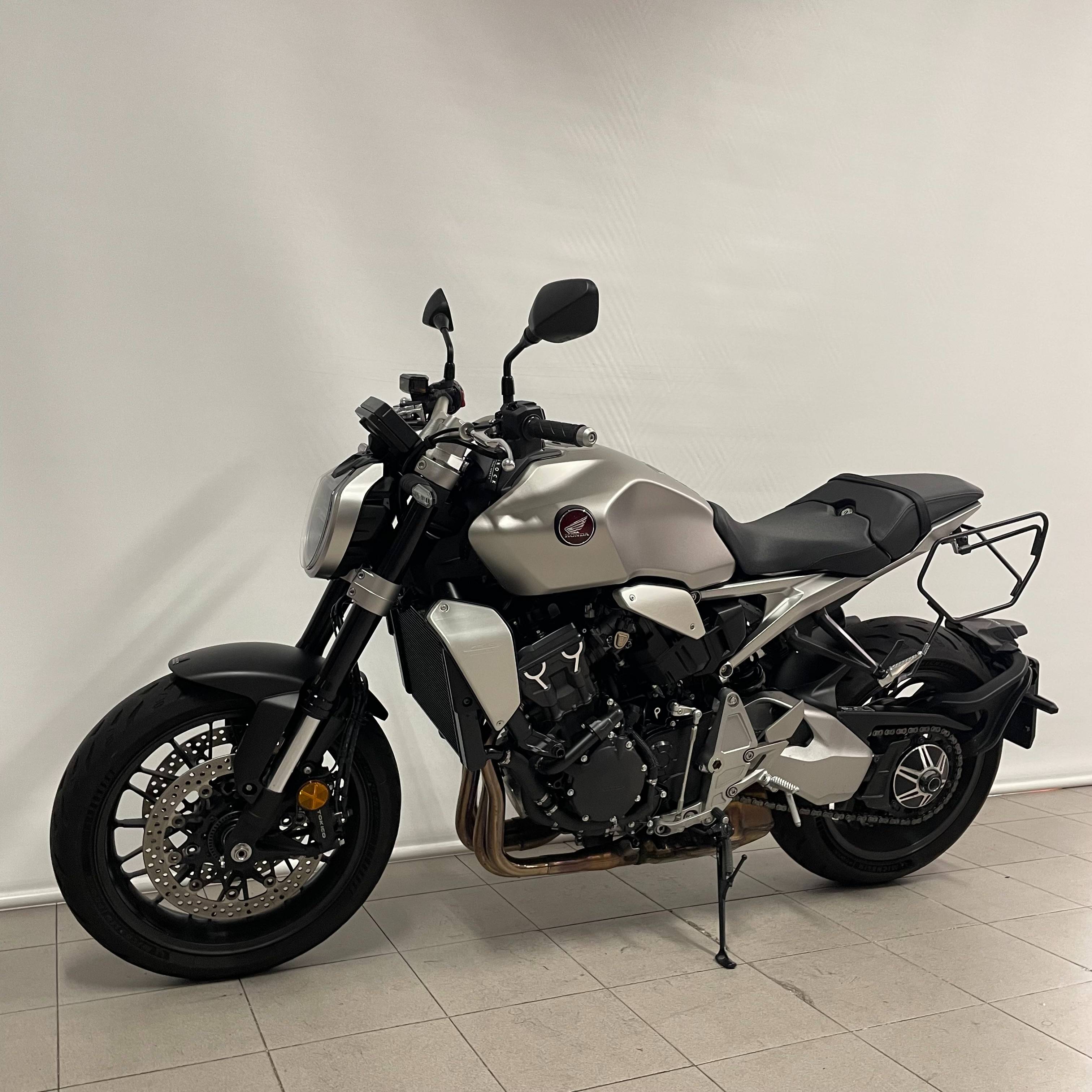 Vendo HONDA CB 1000 R ABS NEO SPORT CAFE' Usata | Shock Honda